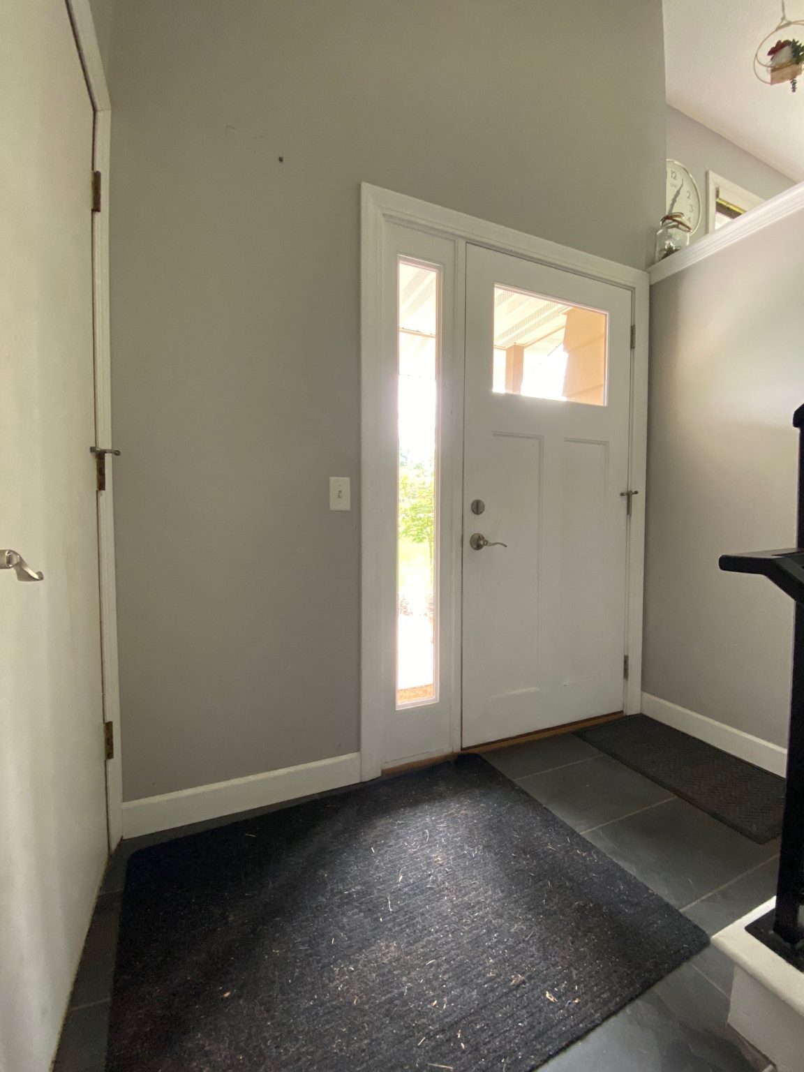 How to Add Interest – Small Split Level Entry Way - kmdcreates